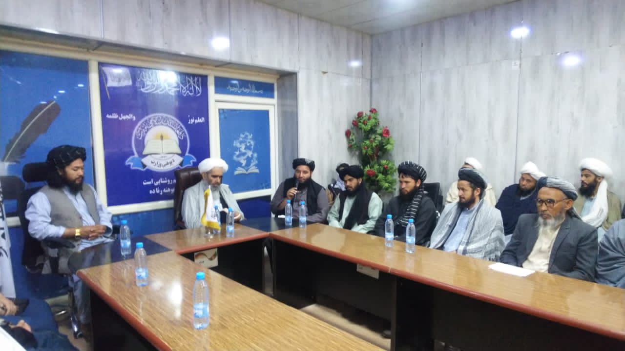 در ادامه سفرهای کاری معین تعلیمات اسلامی وزارت معارف به ولایات | وزارت ...